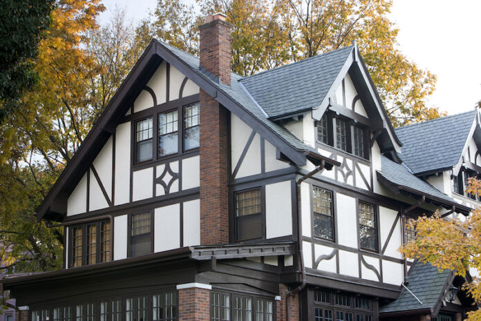Storm Windows Preserve the Vintage Aesthetic of Historic Homes