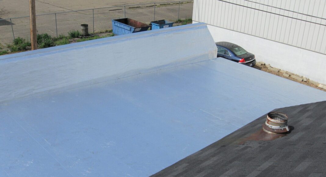 Waterproofing parapet walls