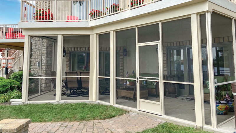 Transform Outdoor Living Spaces with DSI’s Westbury® ScreenRail