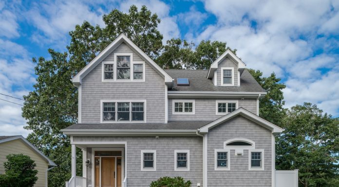 Tando announces Arnold Lumber as Beach House Shake flagship dealer