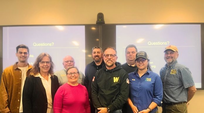 Ward Lumber staff members complete local leadership training