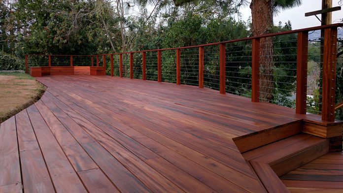 YourDeckBuilder.com celebrates 10 years of business