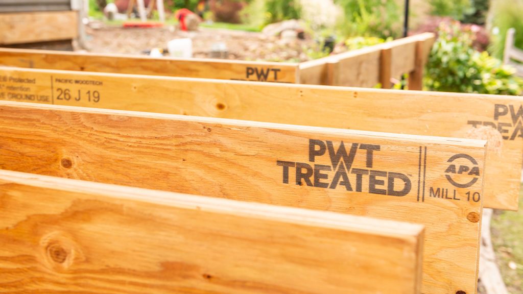 PWT launches partnership with NADRA, new AIA course