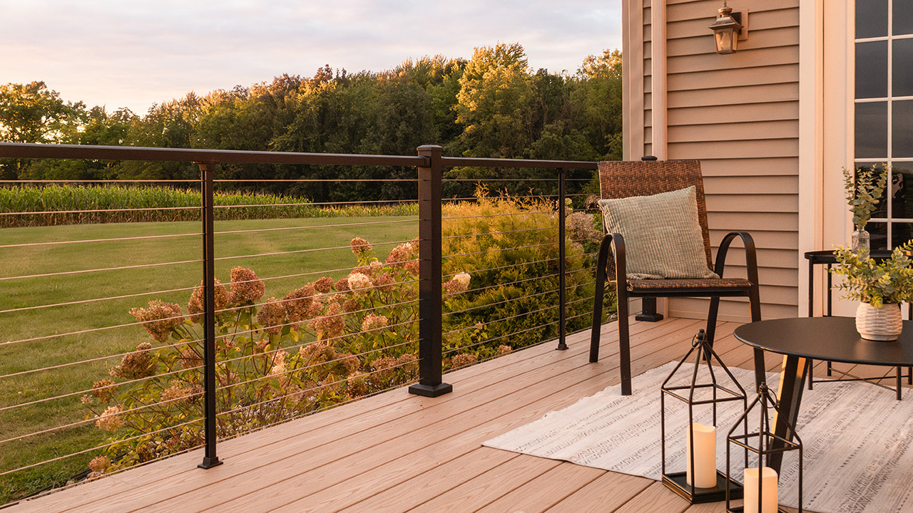 Westbury® Bella Cavo Horizontal Cable Railing